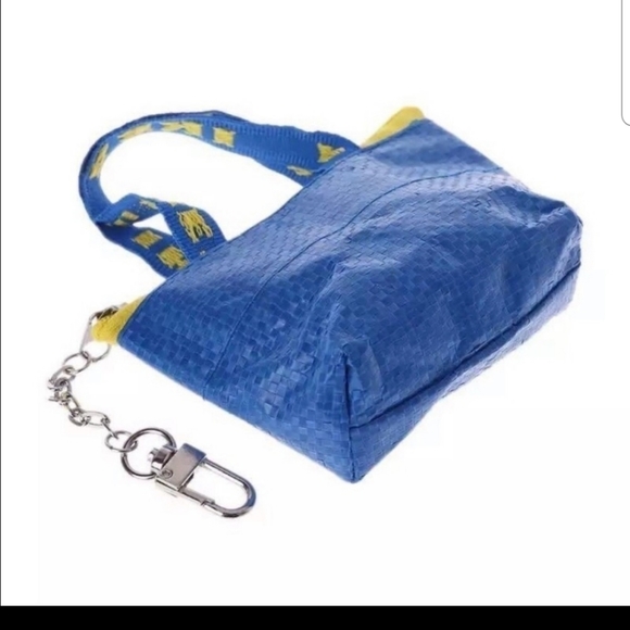 IKEA | Accessories | Ikea Key Credit Card Air Pod Holder Attaches To ...